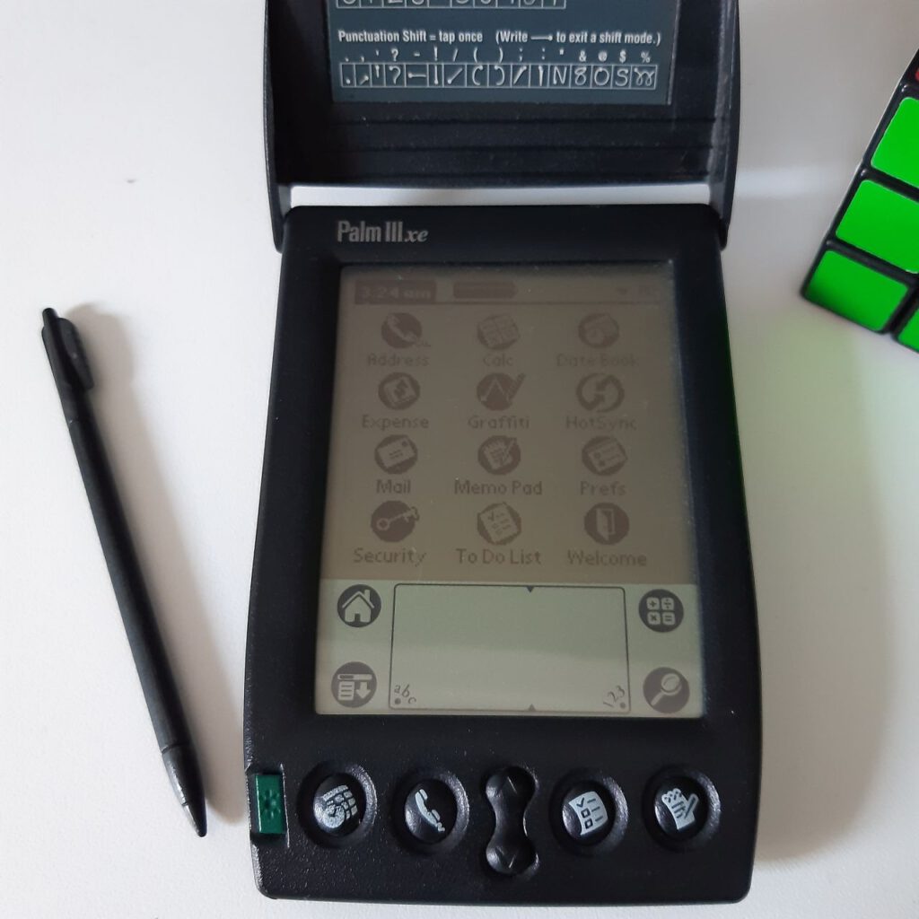 Retro Electronics | Vintomatic - Vintage and Nostalgia