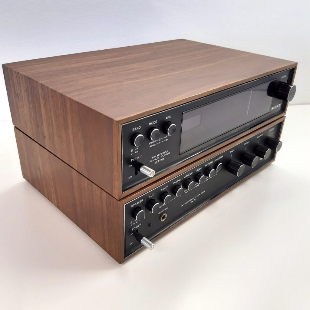 Sony Amplifier TA-70 + Sony Tuner ST-70 Vintage hi-fi set