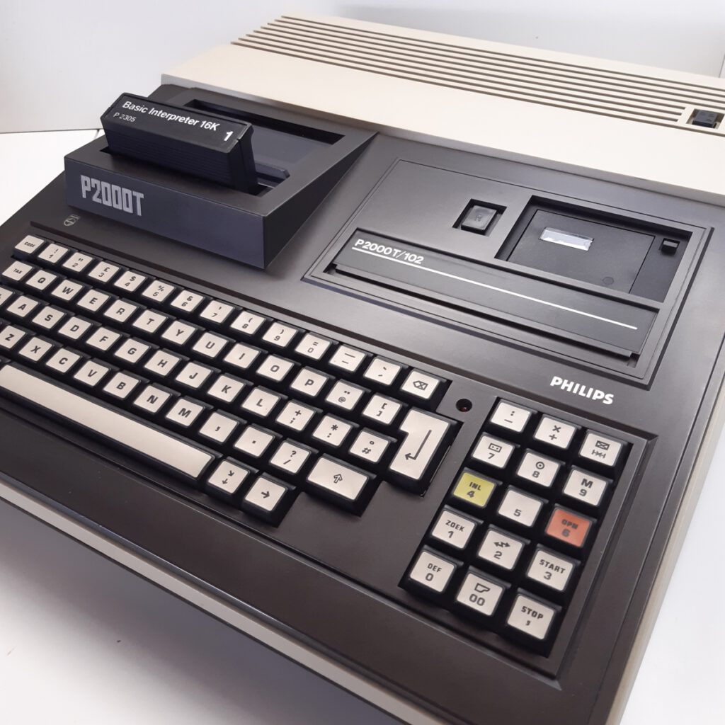 Philips P2000T Retro Home-computer - 1981